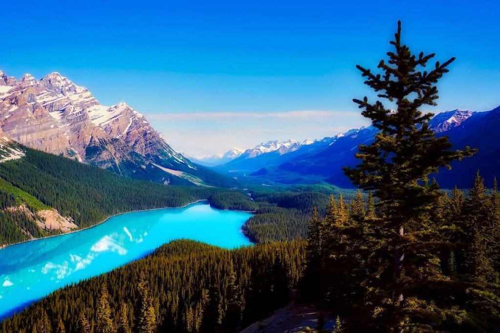Národní park Banff, Alberta, Kanada. Lake Louise a Jasper